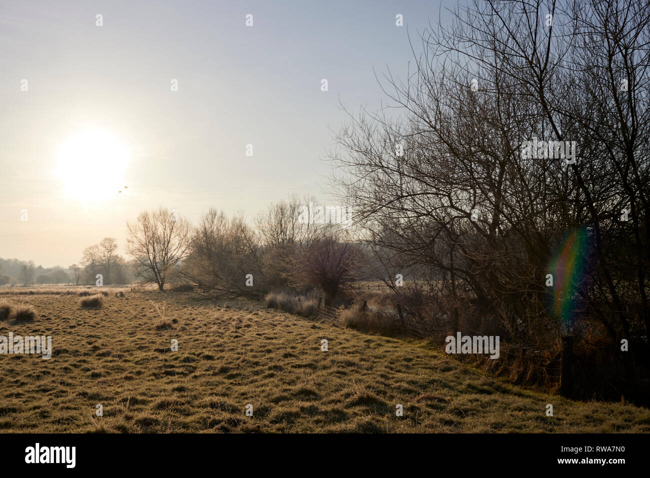 English countryside sunrise hi-res stock photography and images - Alamy