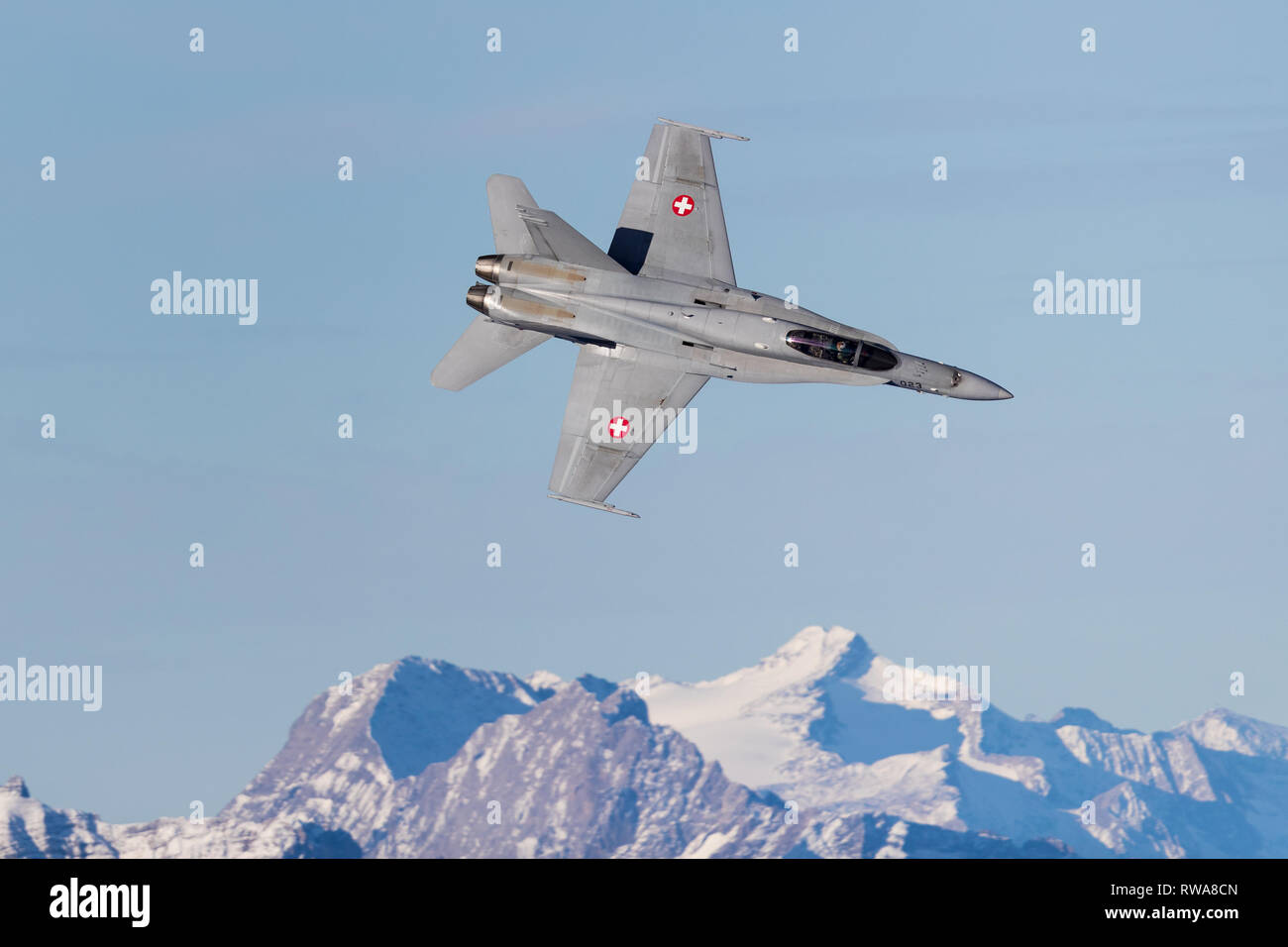 Swiss airspace hi-res stock photography and images - Alamy