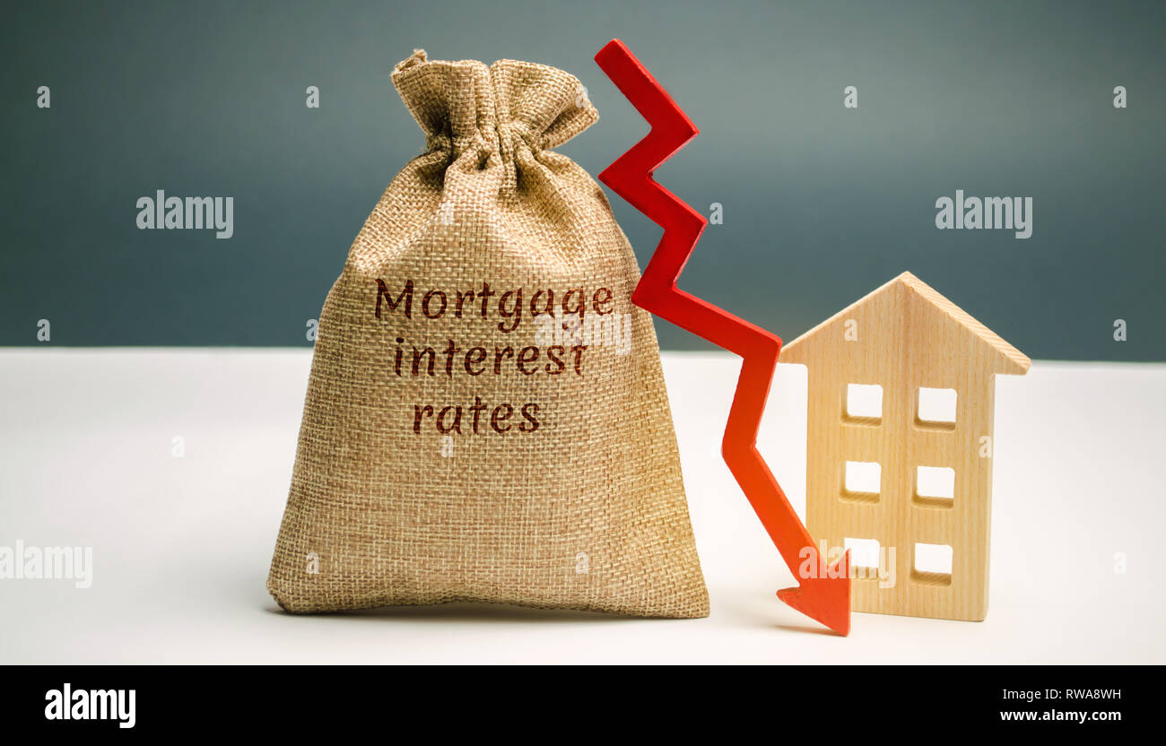 Reduce payments hi-res stock photography and images - Alamy