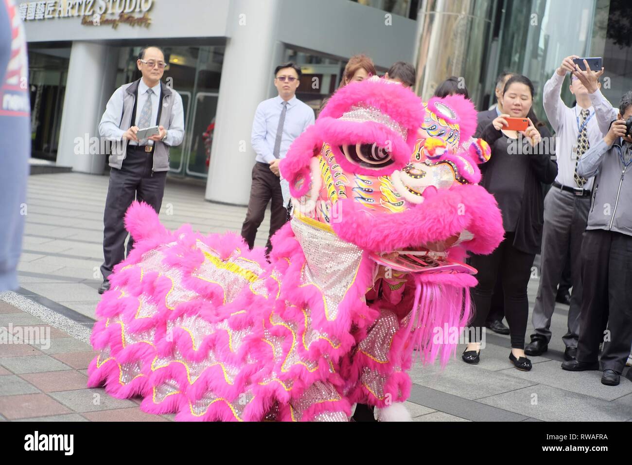 Dancing Lions High Resolution Stock Photography and Images - Alamy