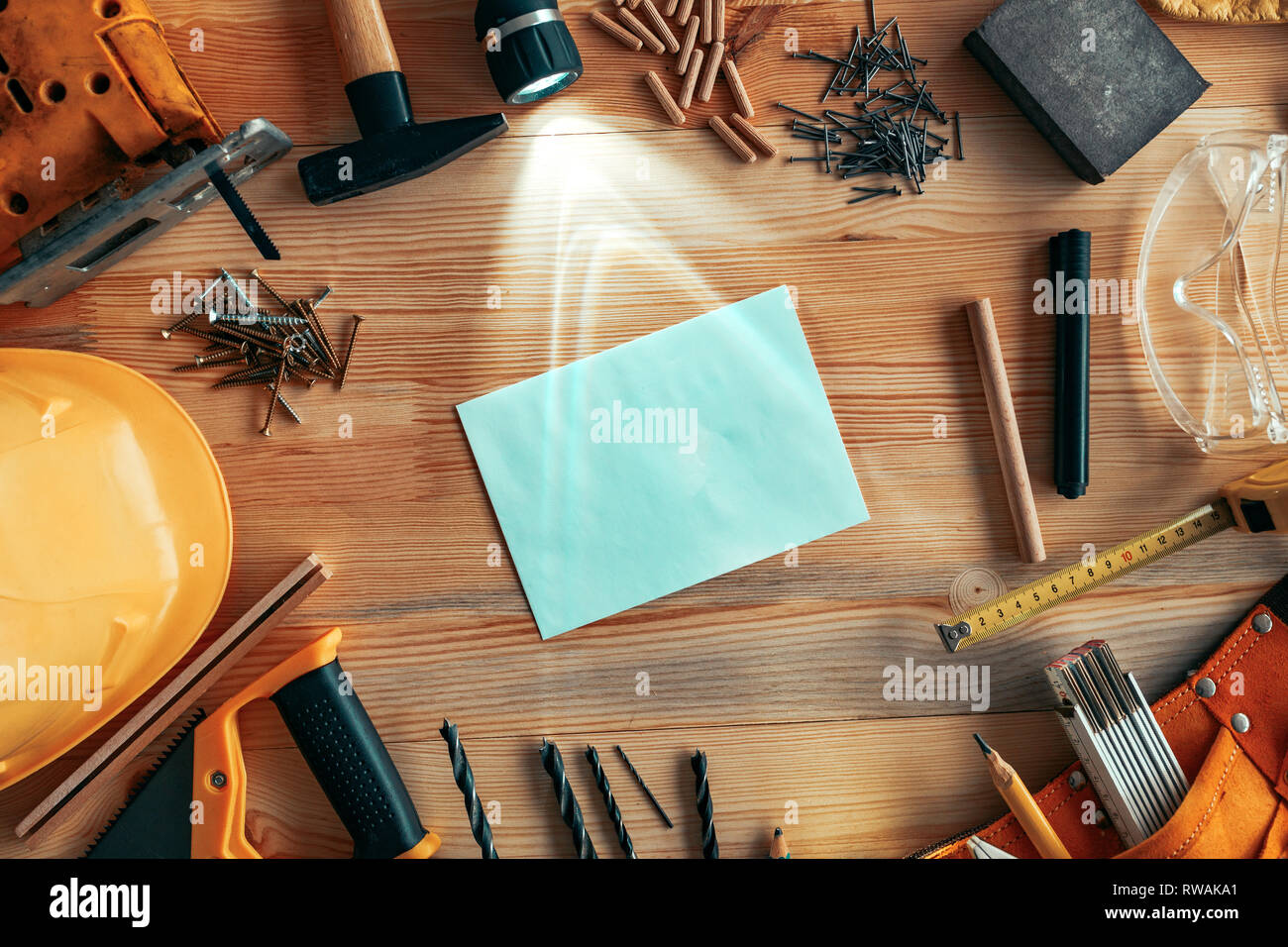 Craft envelope letter mail hi-res stock photography and images - Alamy