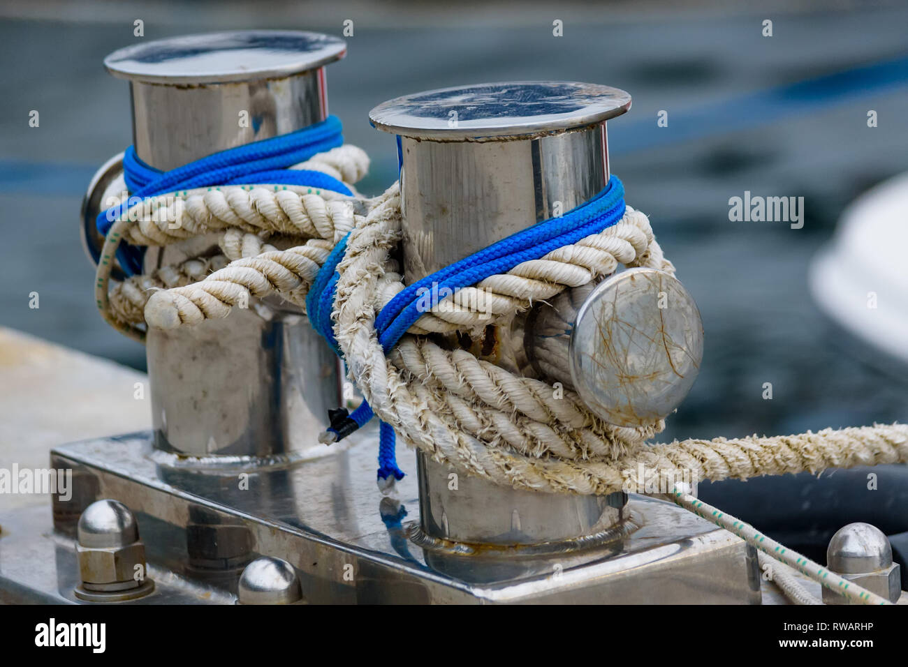 Mooring rope bitts bitt hi-res stock photography and images - Alamy
