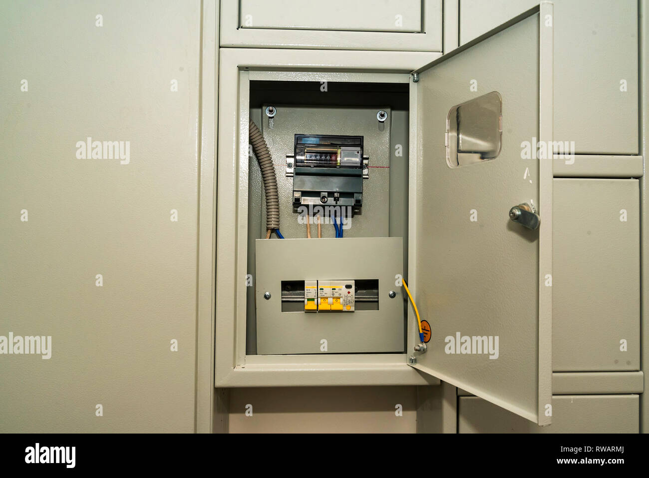 Electrial power supply hi-res stock photography and images - Alamy