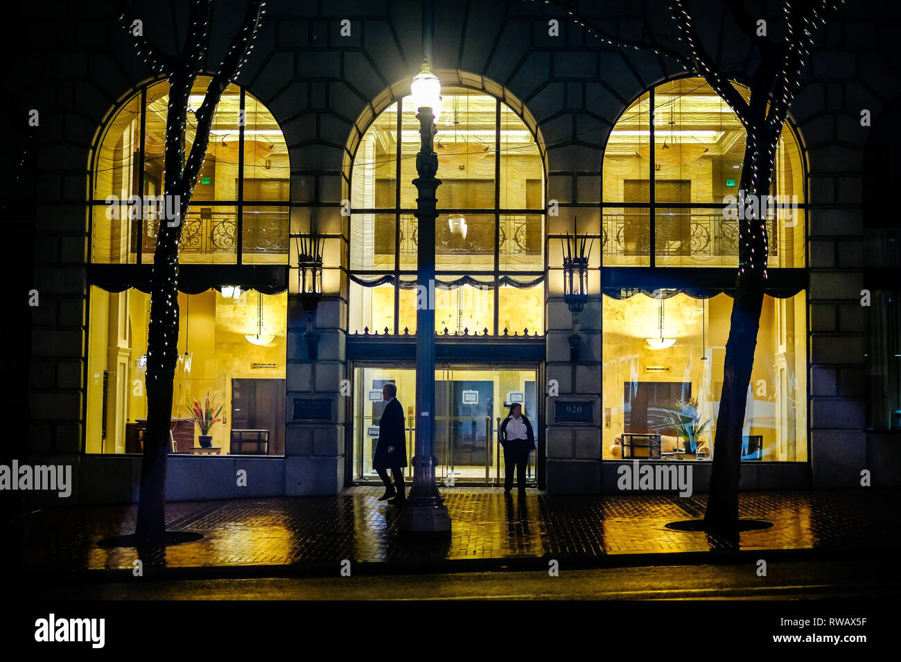 Portalnd hi-res stock photography and images - Alamy