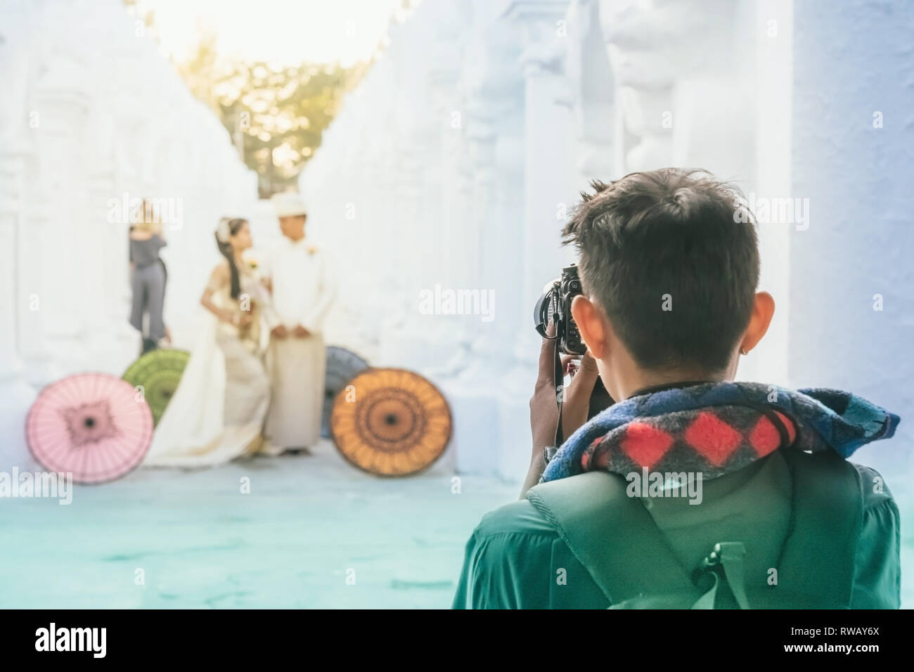 Myanmar wedding photography. A Burmese couple in a tradition dress that ...