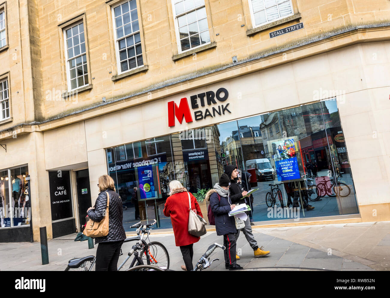Metro Bank, Stall Street, Bath, Somerset, UK Stock Photo - Alamy