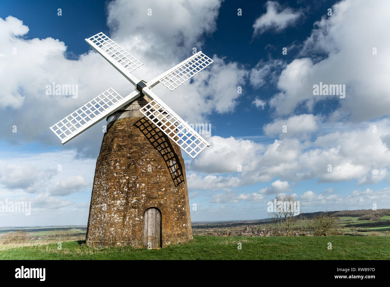 Windmill at tysoe hi-res stock photography and images - Alamy