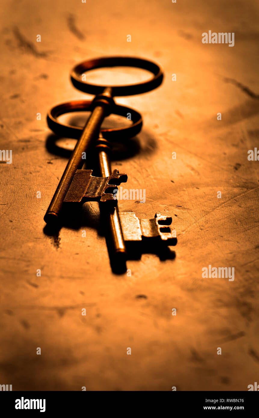 Keys of knowledge hi-res stock photography and images - Alamy