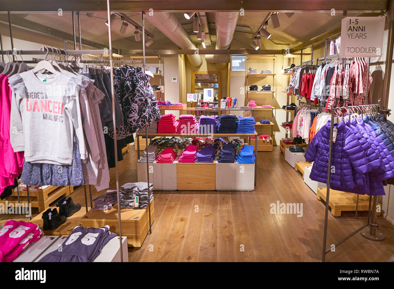 ROME, ITALY - CIRCA NOVEMBER, 2017: interior shot of United Colors of ...