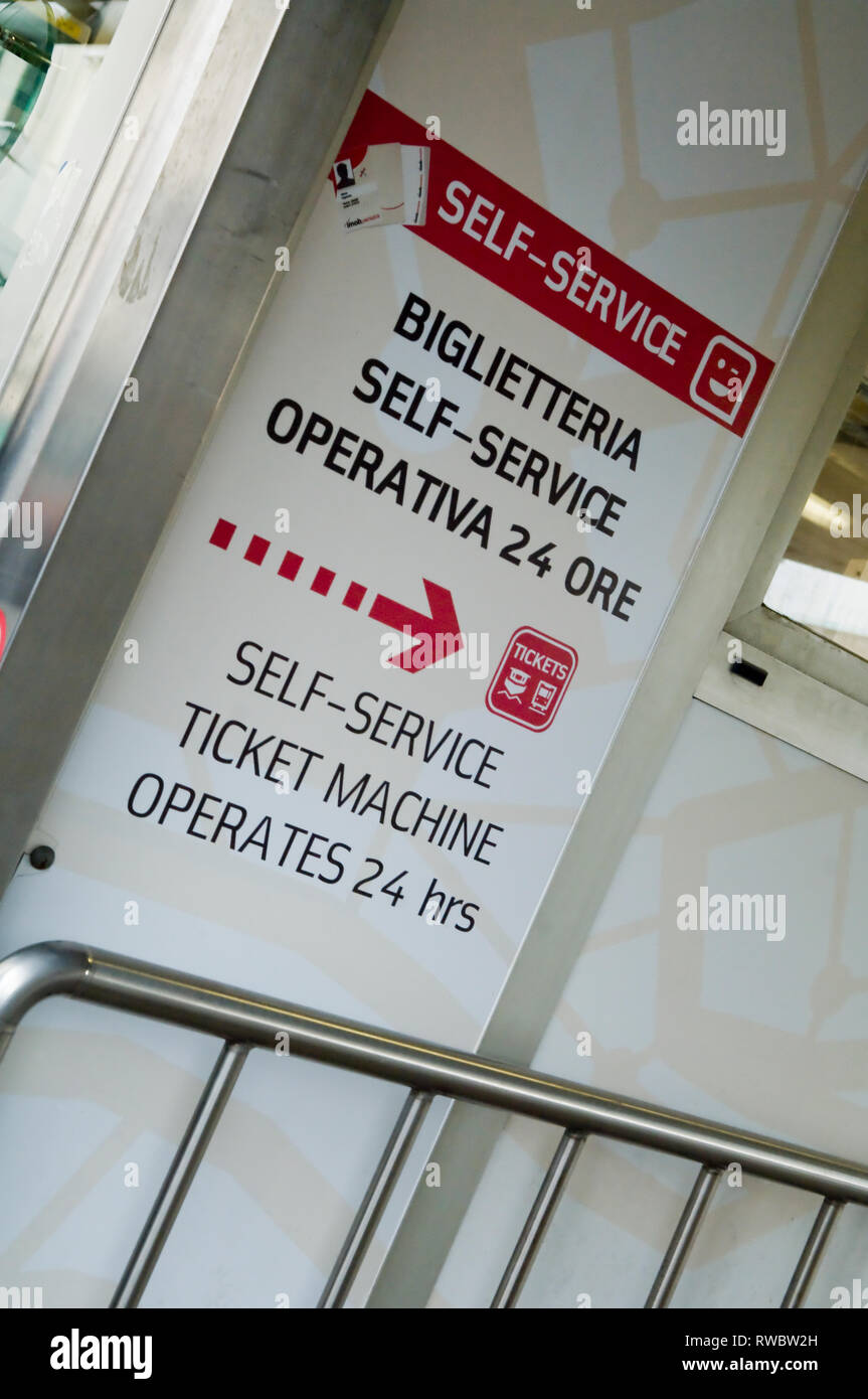 Operativa 24 ore hi-res stock photography and images - Alamy