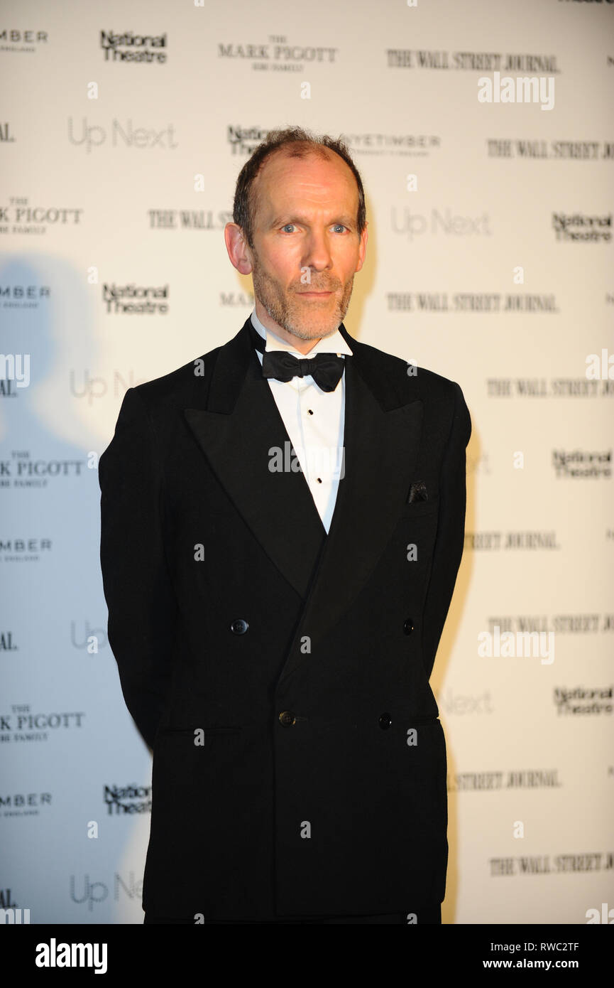 London, UK. 5th Mar, 2019. Simon Paisley Day seen on the red carpet ...