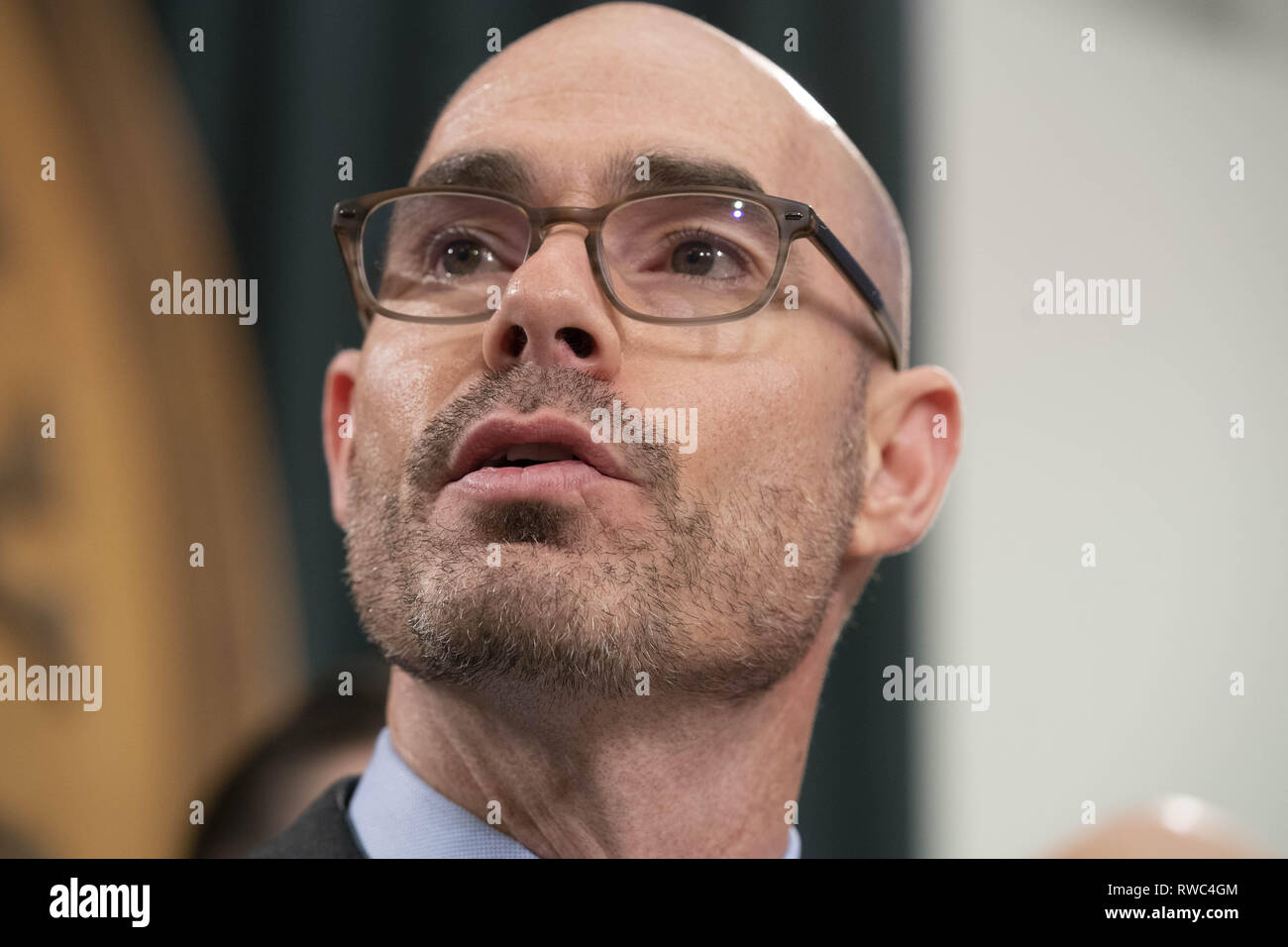 Speaker bonnen hi-res stock photography and images - Alamy