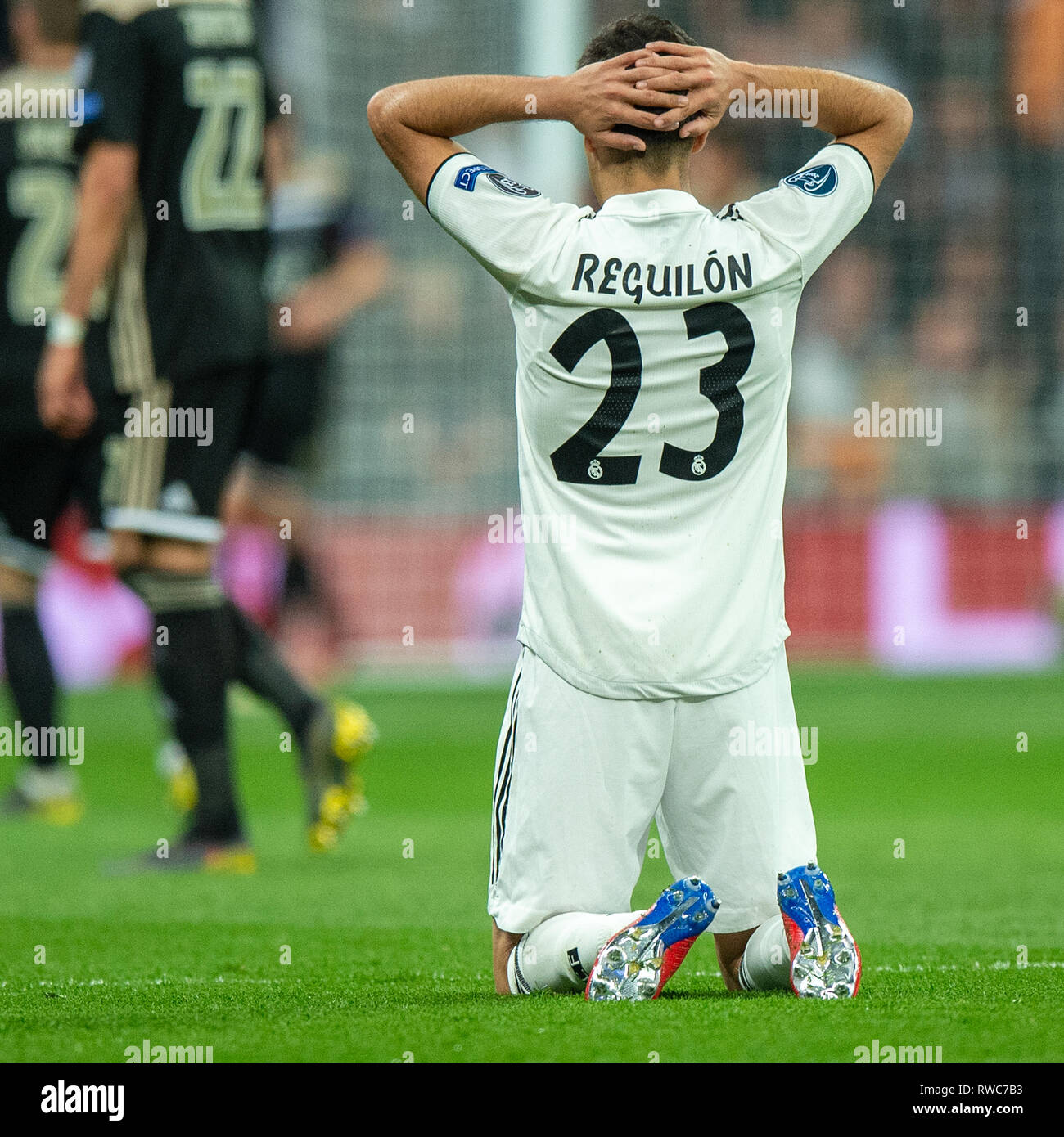 Real madrid bal hi-res stock photography and images - Alamy