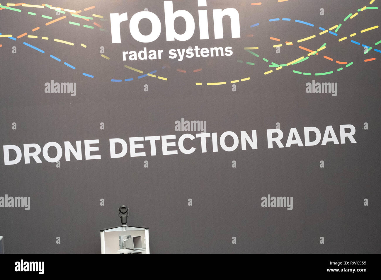 Cyber security radar hi-res stock photography and images - Alamy