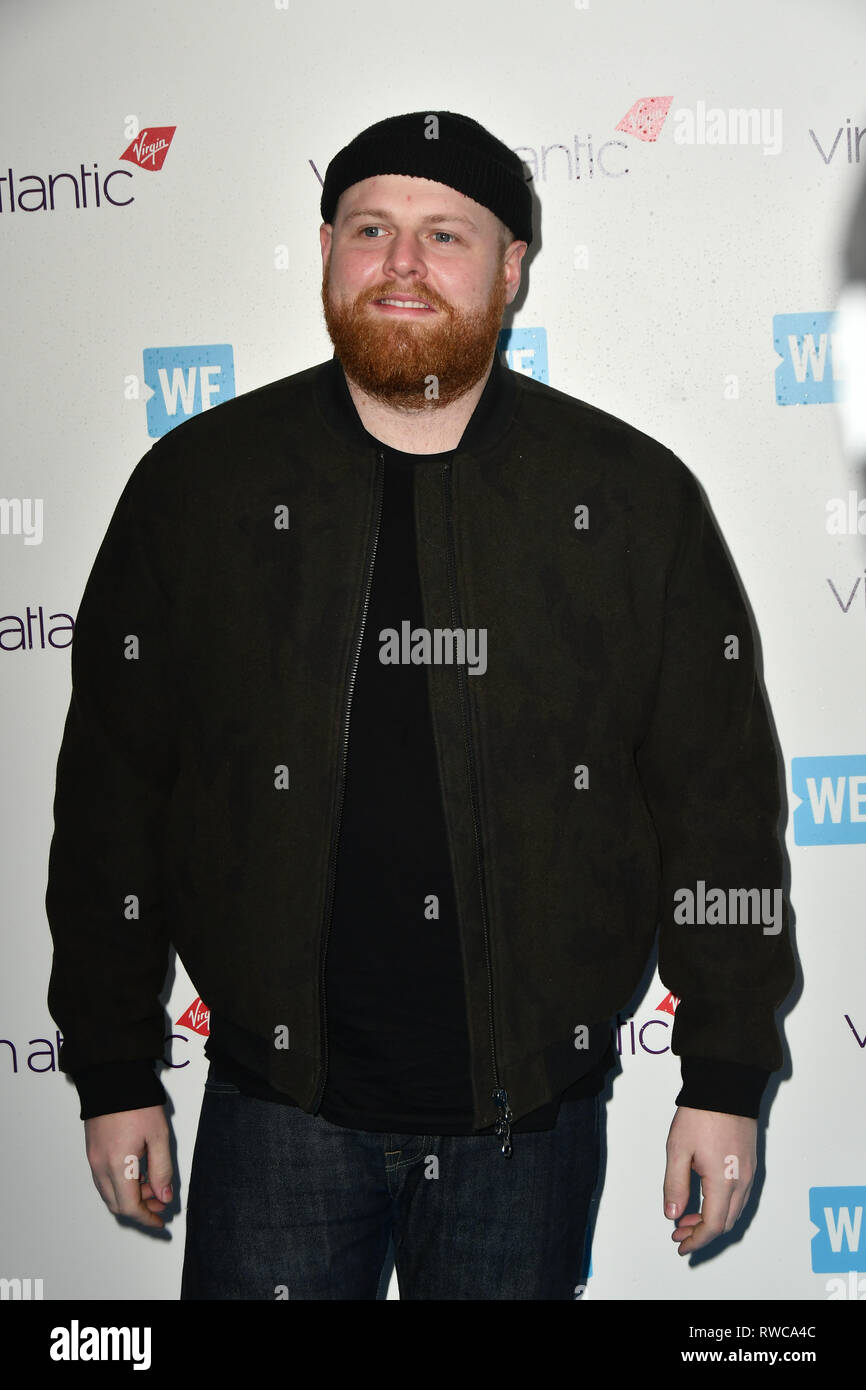 Isabelle Weall High Resolution Stock Photography and Images - Alamy