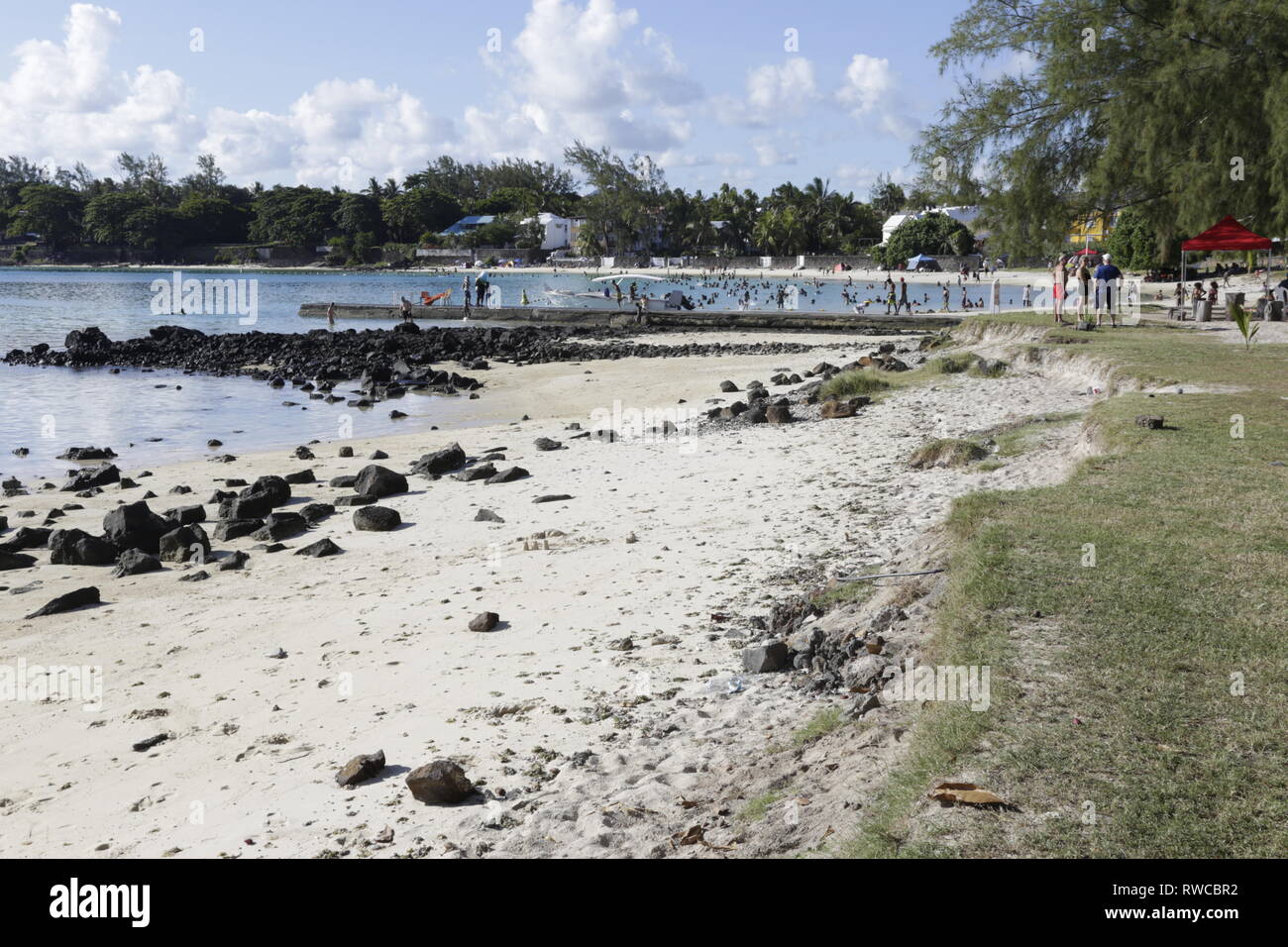 Glass bottom boat mauritius hi-res stock photography and images - Alamy