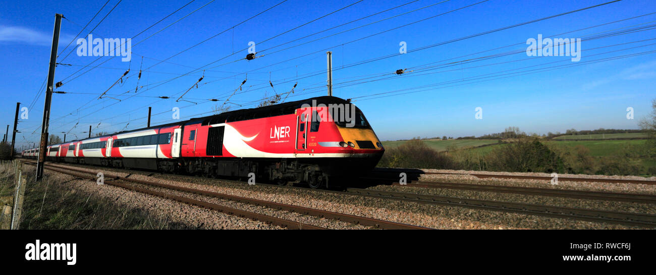HST 43320 LNER train, London and North Eastern Railway, East Coast Main Line Railway, Grantham ...