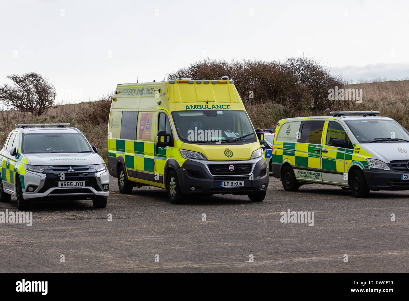 Ambulance Car Icon High Resolution Stock Photography and Images - Alamy
