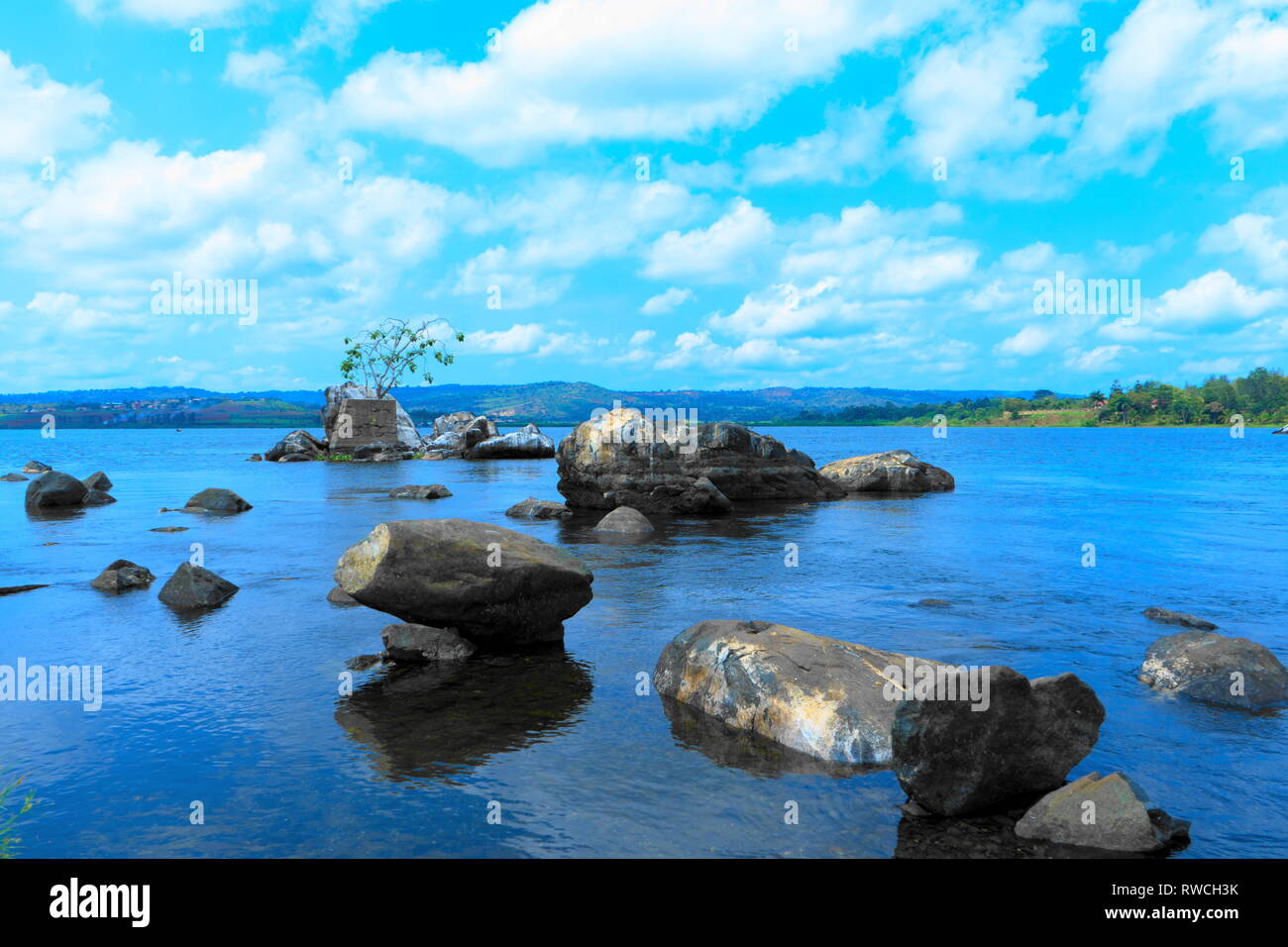 The source of the River Nile at Lake Victoria Stock Photo - Alamy