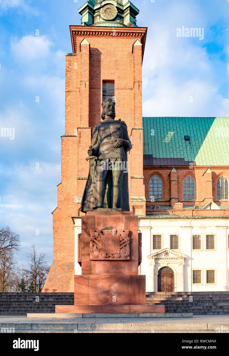 Gniezno / Poland - King statue, monument. Old town - cathedral and ...