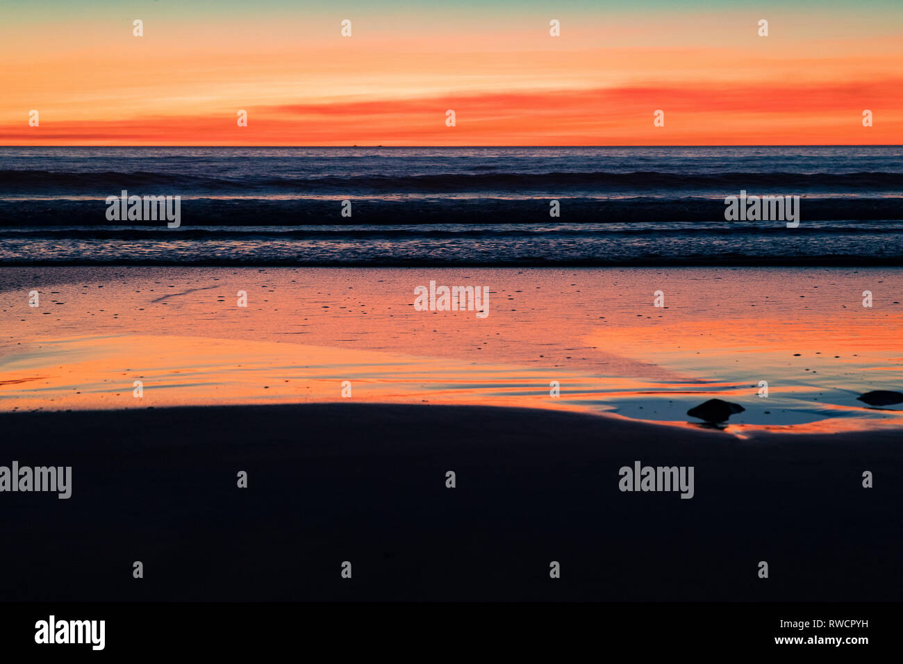 Broome sunset hi-res stock photography and images - Alamy