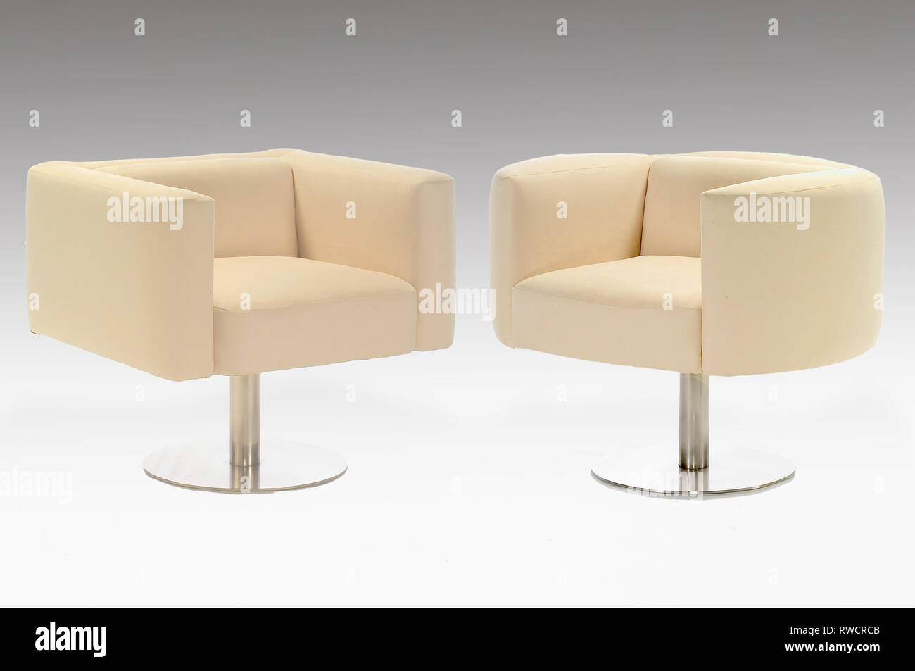 Mid Century Modern pedestal chairs Stock Photo - Alamy