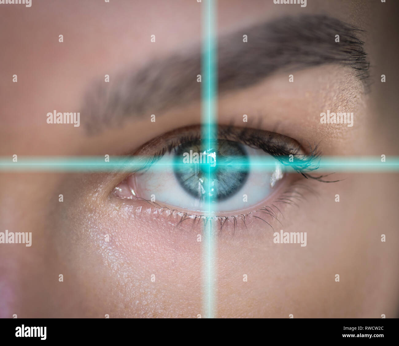 Eye viewing digital information. Conceptual image Stock Photo - Alamy