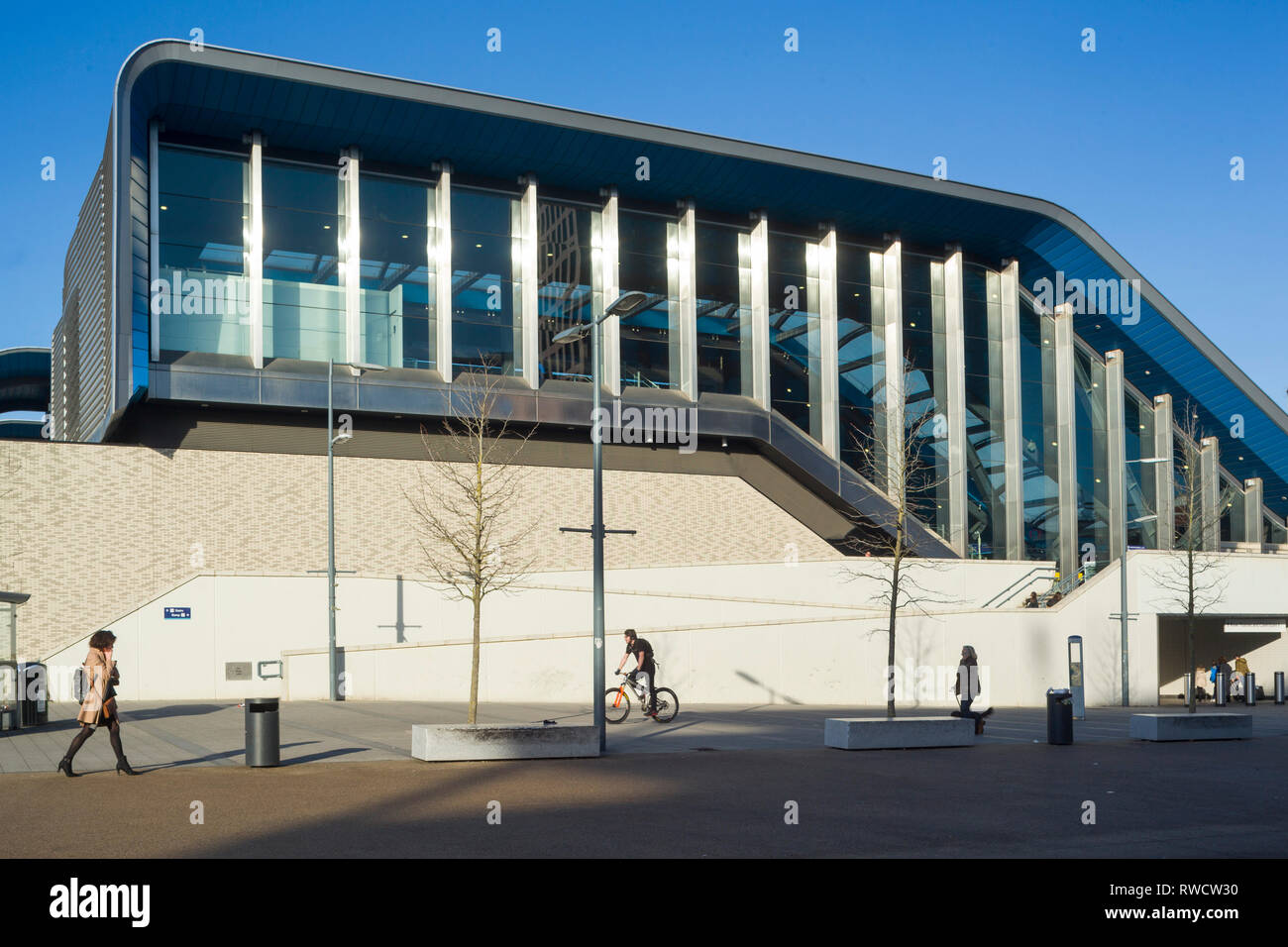 The modern architecturally striking extension to Reading Railway ...