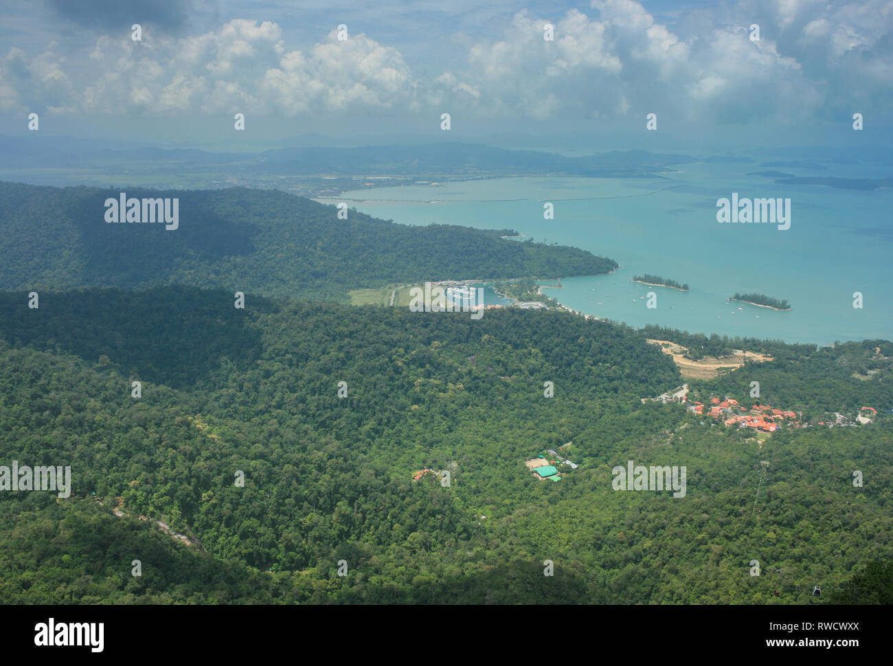 Langkawi SkyCab, Gunung Machinchang, Langkawi, Malaysia Stock Photo - Alamy