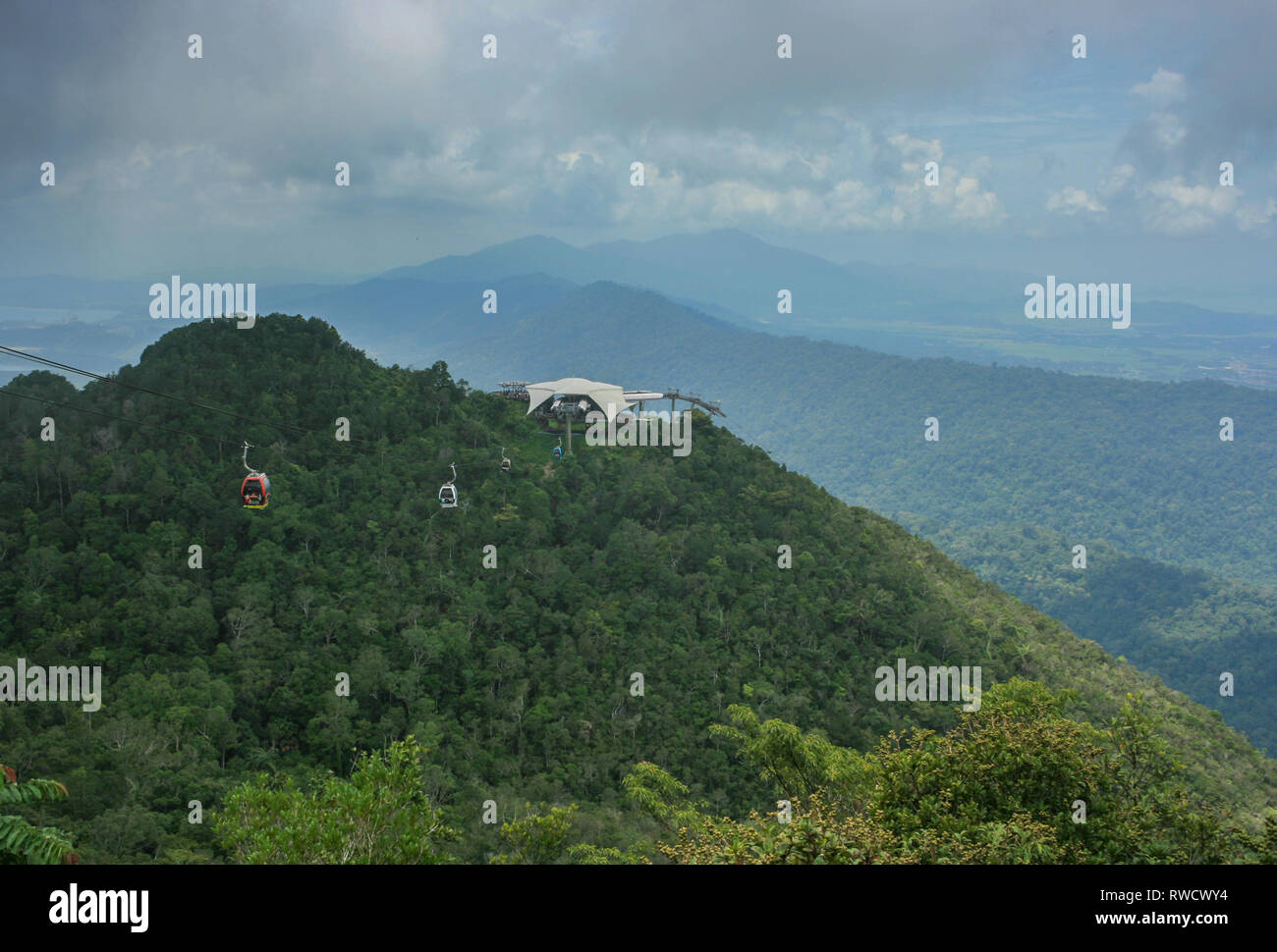 Langkawi SkyCab, Gunung Machinchang, Langkawi, Malaysia Stock Photo - Alamy