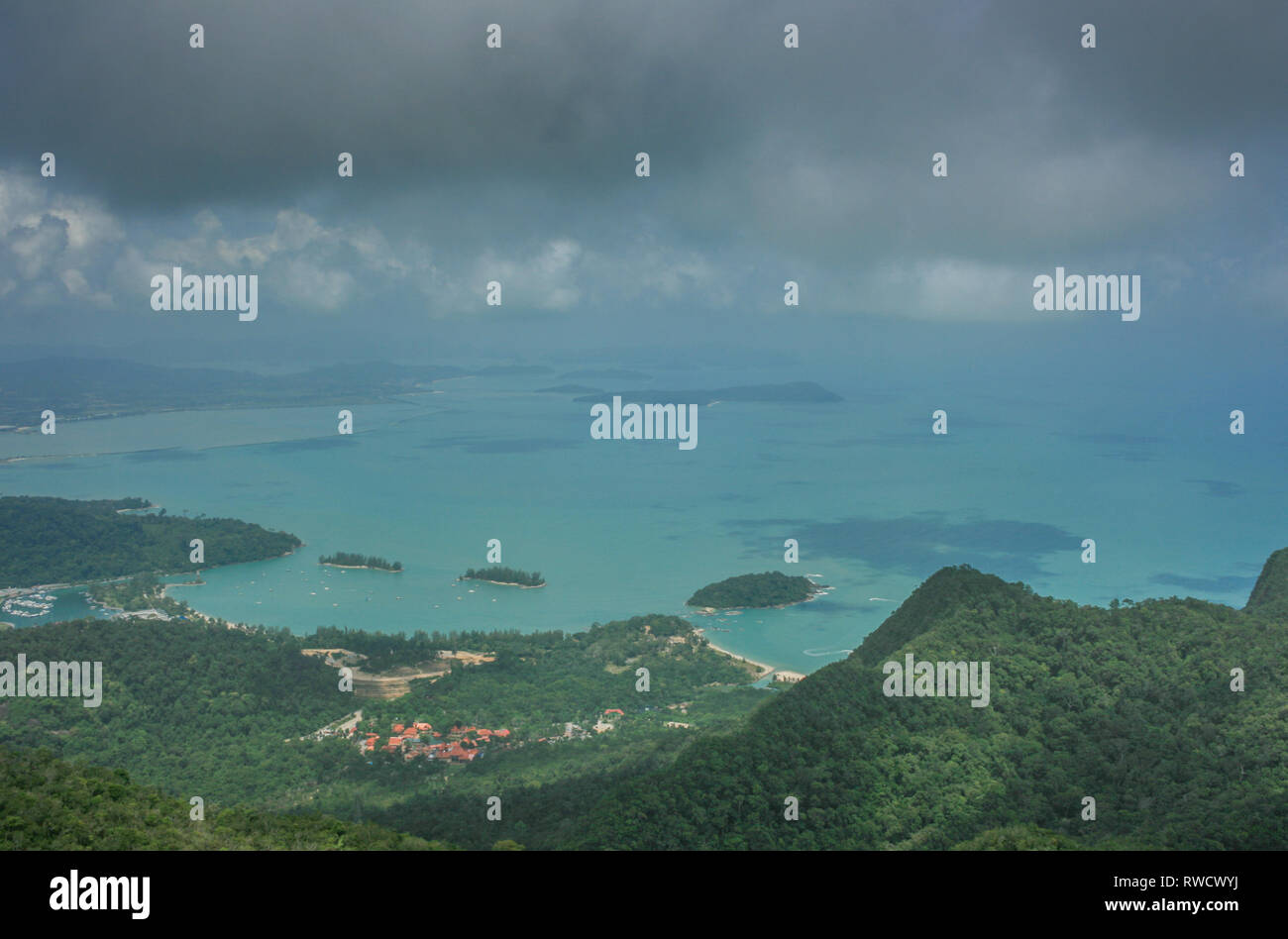 Langkawi SkyCab, Gunung Machinchang, Langkawi, Malaysia Stock Photo - Alamy