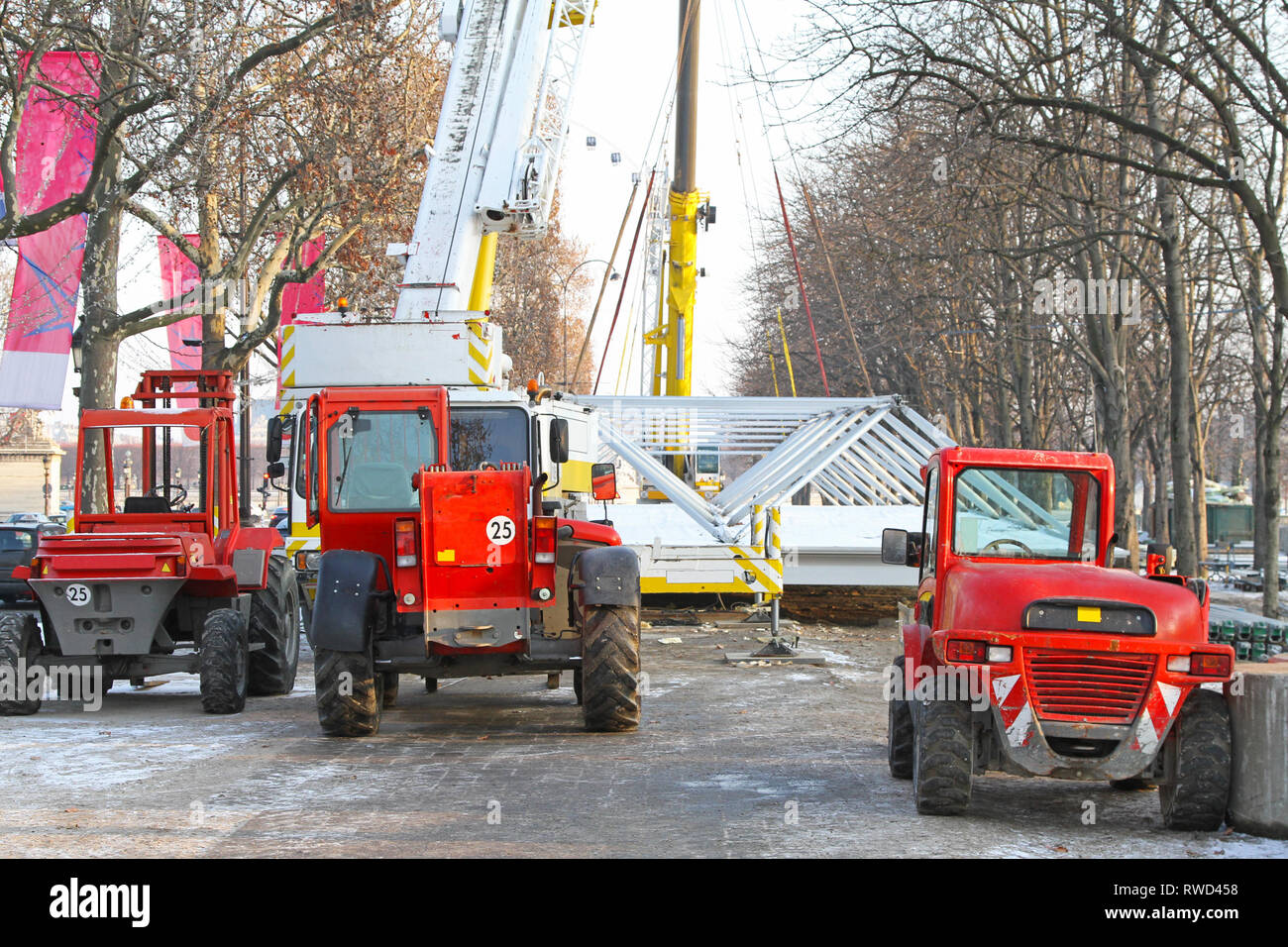 Construction Site With Heavy Weight Equipment Machinery Stock Photo - Alamy