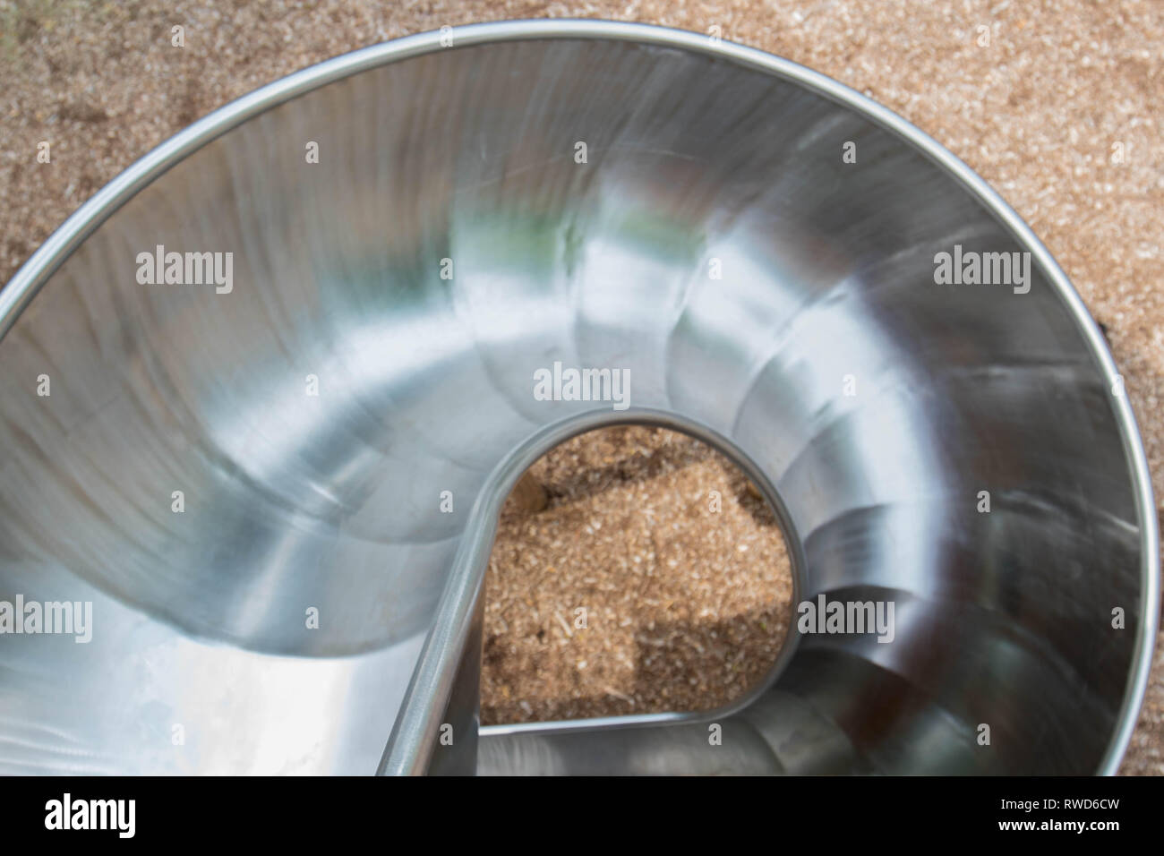 Curved slides hi-res stock photography and images - Alamy