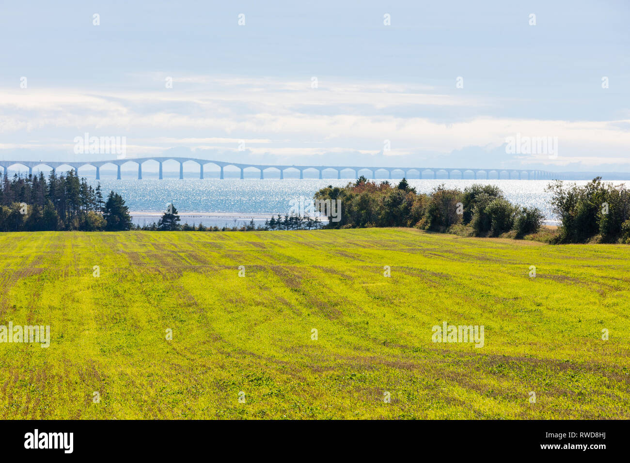 Confederation bridge pei hi-res stock photography and images - Alamy