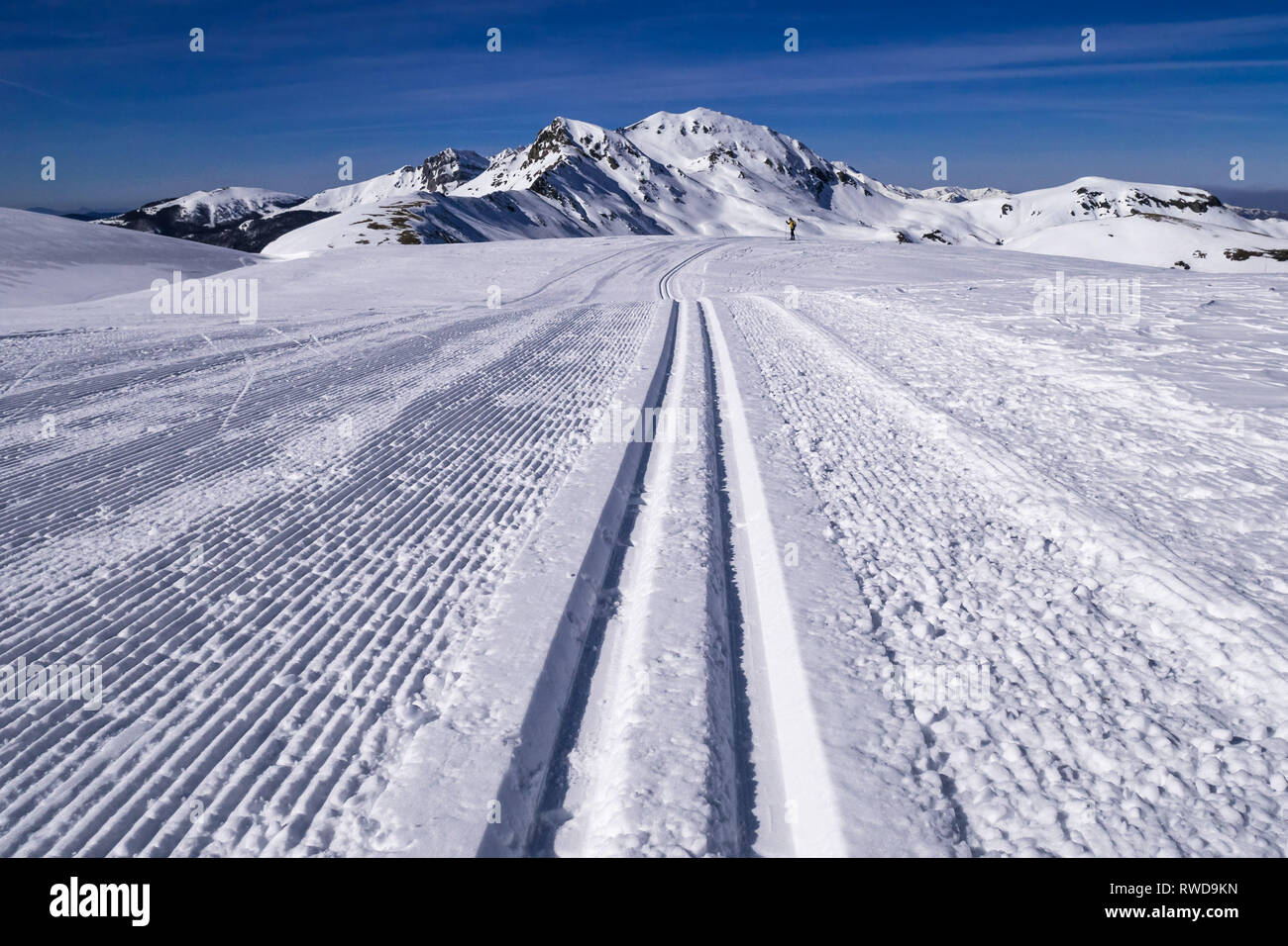 The empty cross hi-res stock photography and images - Alamy