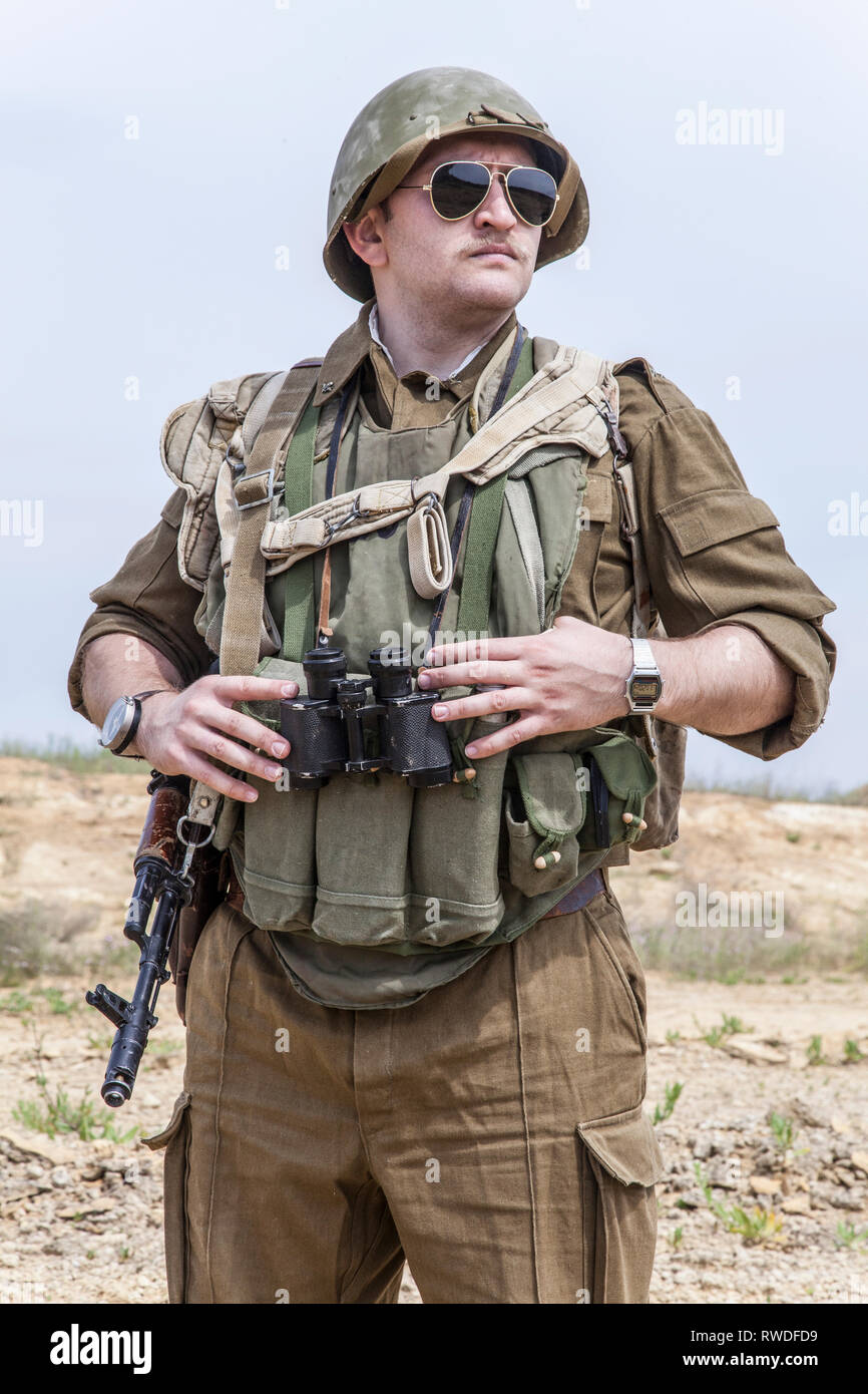 Soviet paratrooper in afghanistan hi-res stock photography and images ...