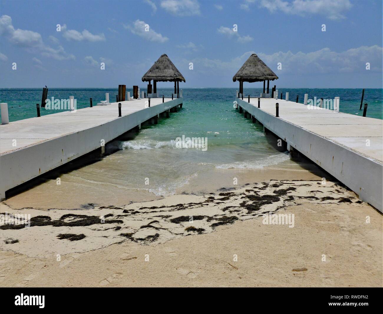 Beach and resort scenes on the Mexican Riviera near Cancun Stock Photo ...