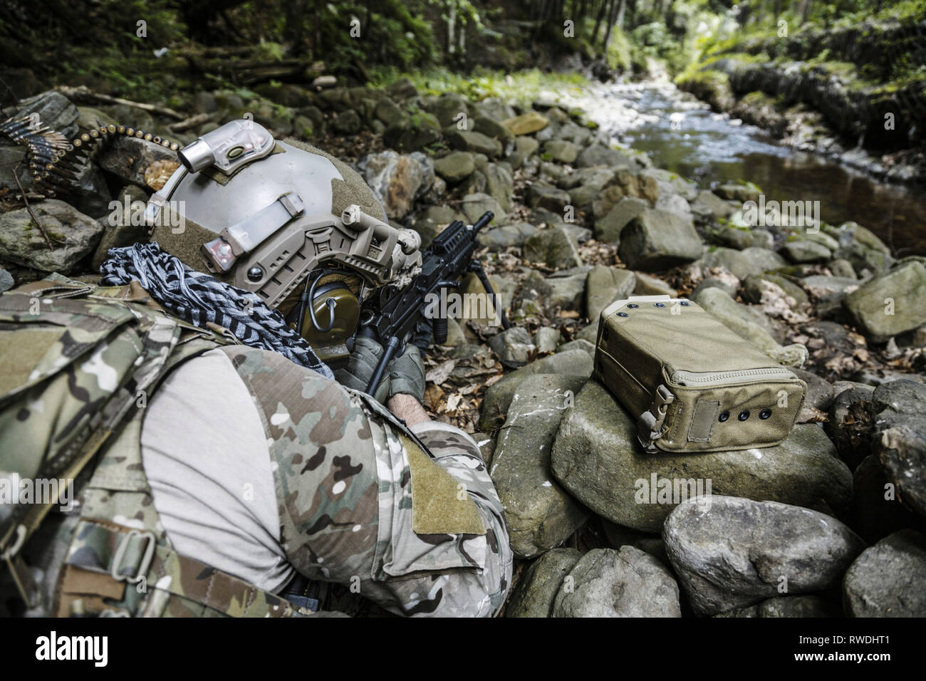 United States Army ranger machine gunner in the forest Stock Photo - Alamy
