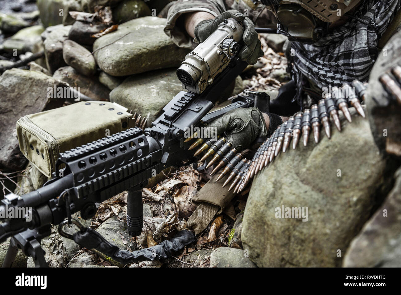 Rifleman machine gunner hi-res stock photography and images - Alamy