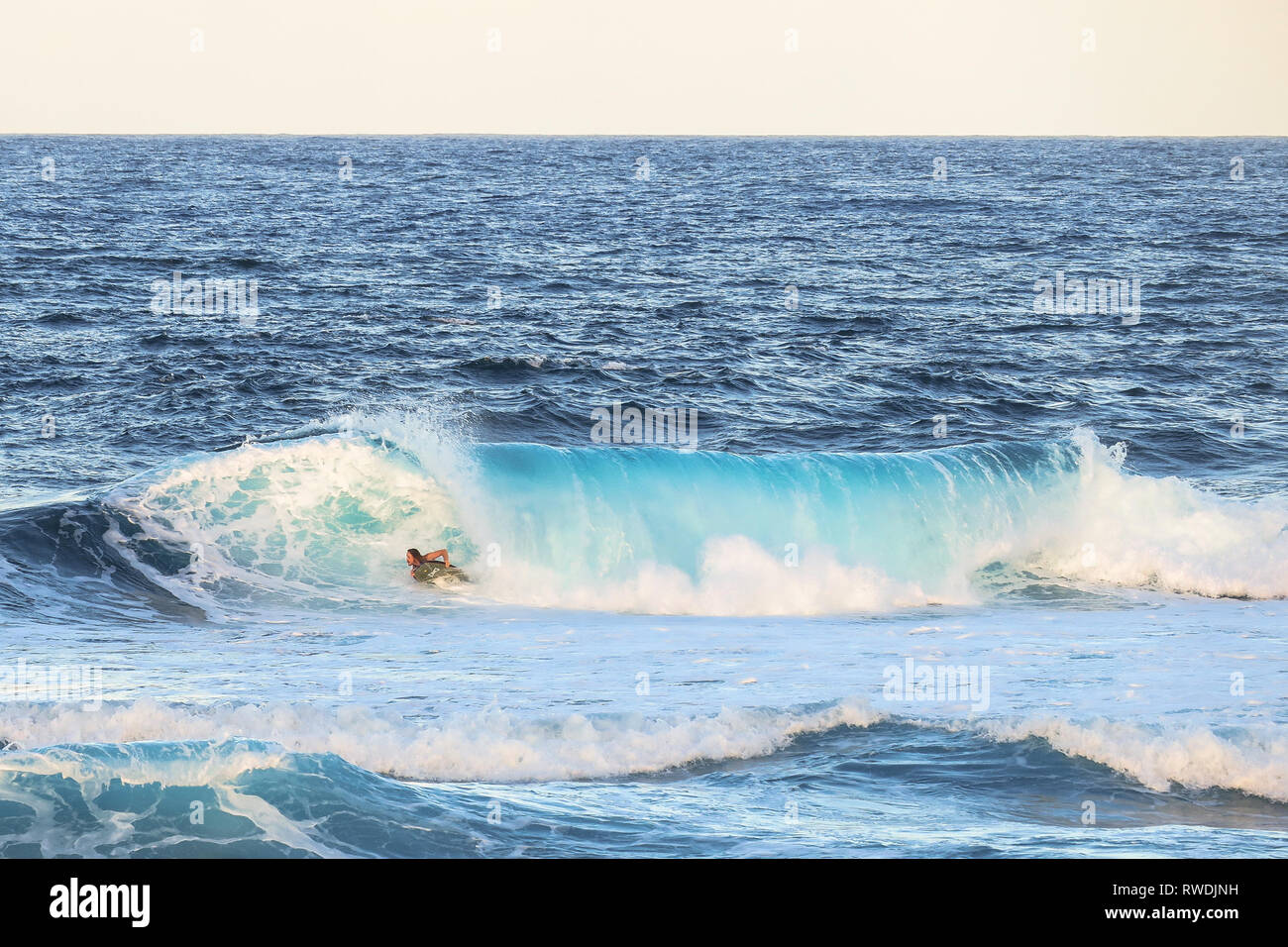 Man bodyboarding barrel wave hi-res stock photography and images - Alamy