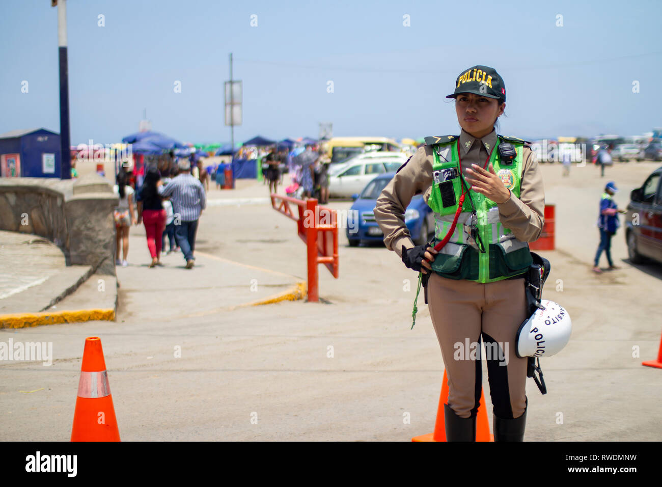 Police woman peru hi-res stock photography and images - Alamy