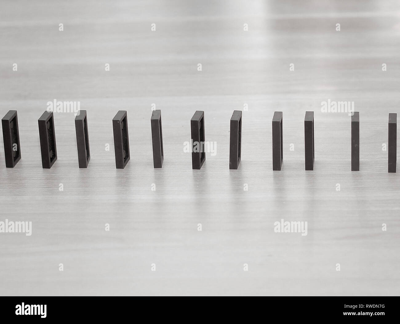 Row of chips hi-res stock photography and images - Alamy