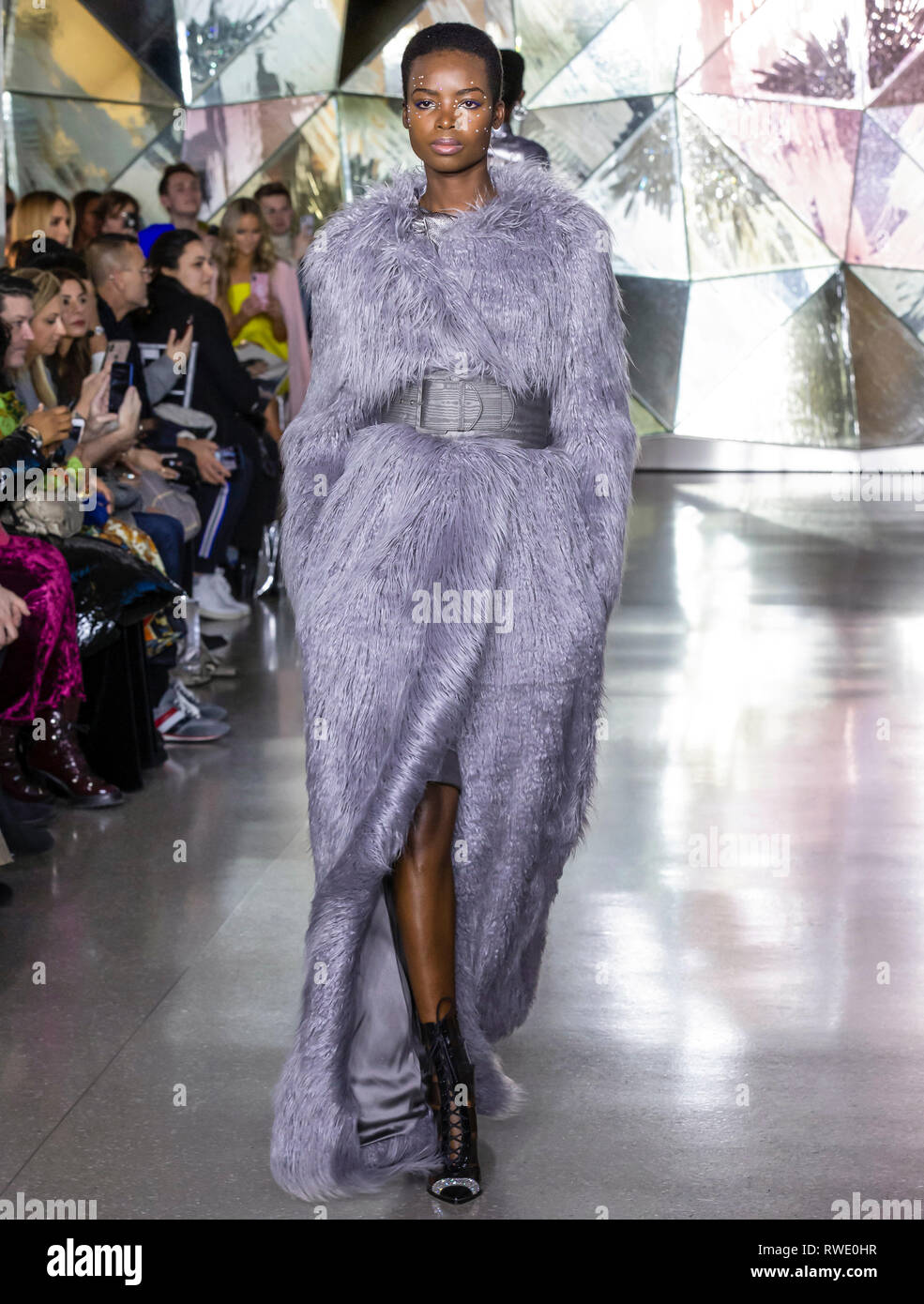 Maria borges, runway hi-res stock photography and images - Alamy