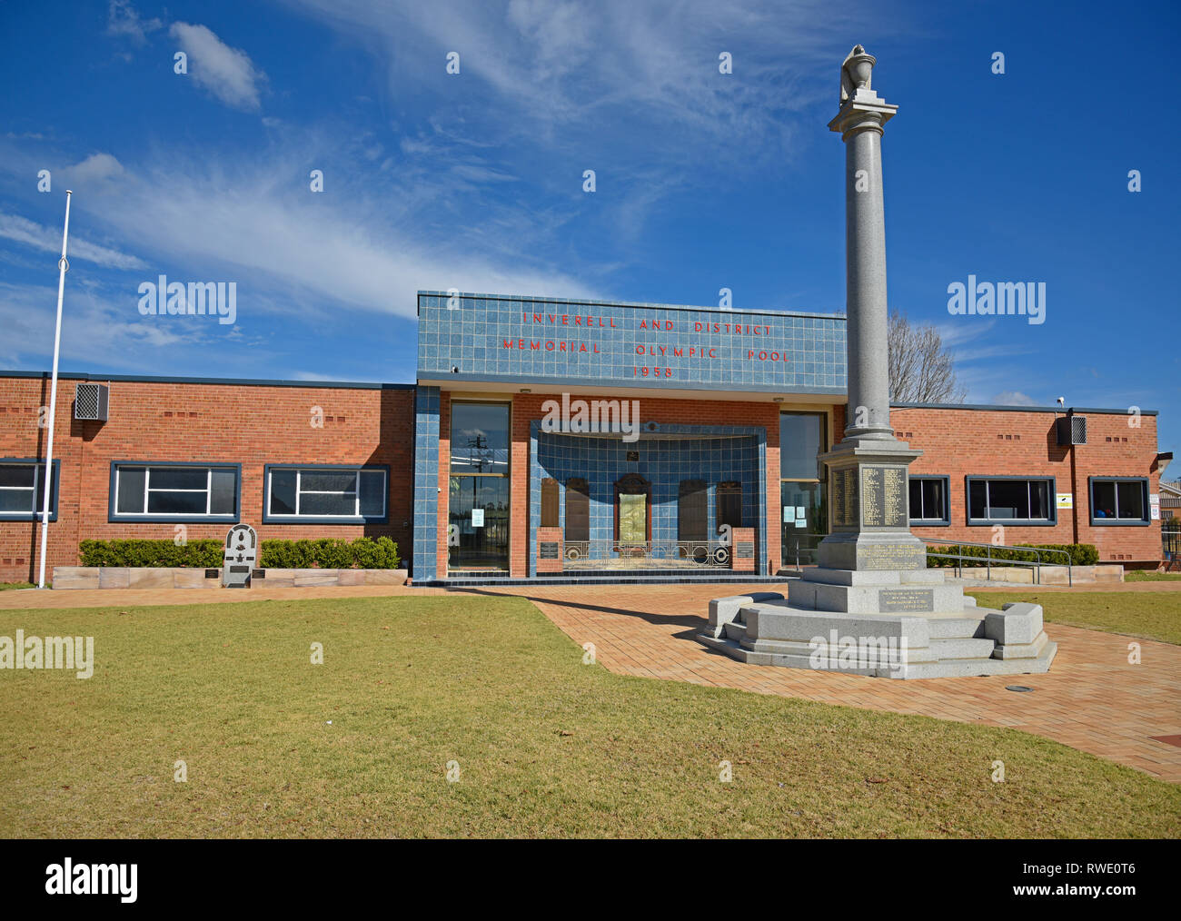 50 metre olympic pool hi-res stock photography and images - Alamy