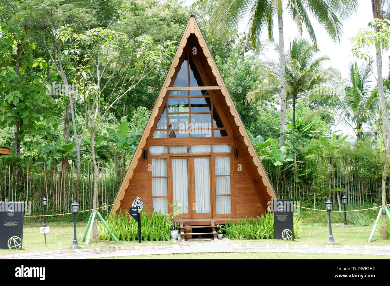 Resting places hi-res stock photography and images - Alamy