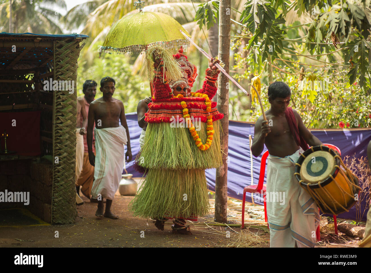 Theyyam hi-res stock photography and images - Alamy