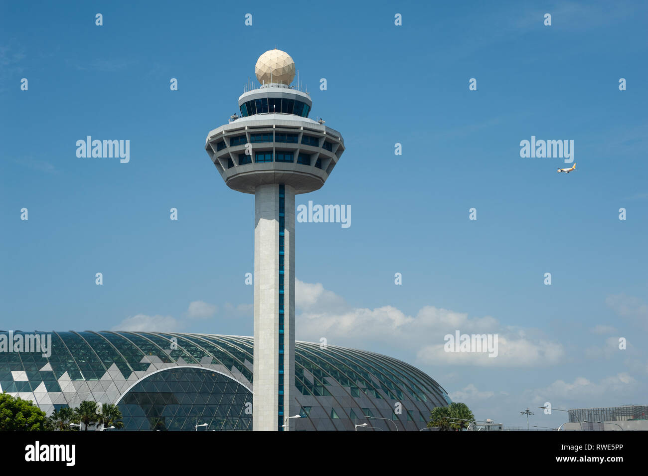 01.03.2019, Singapore, Republic of Singapore, Asia - Air traffic ...