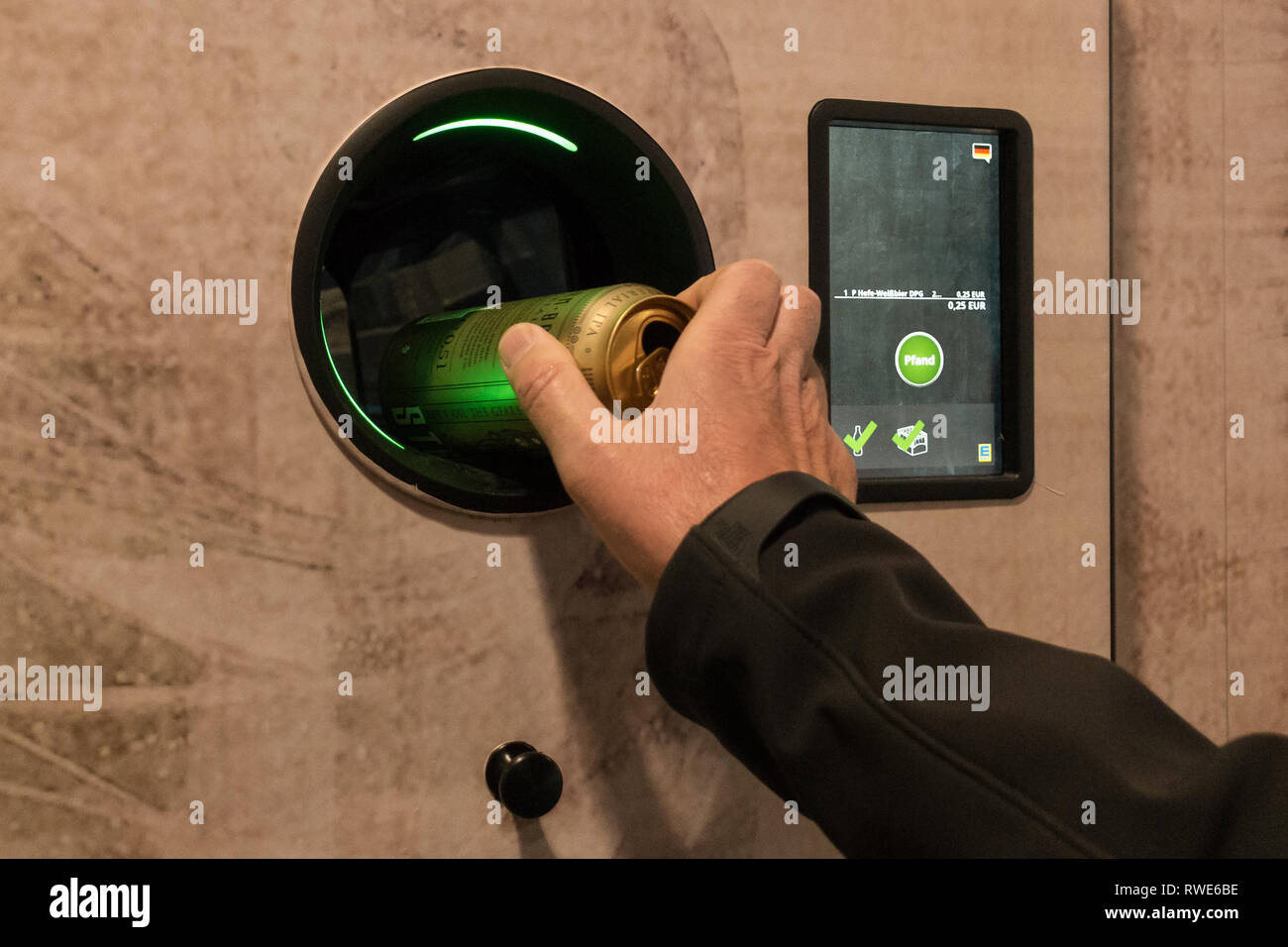 Deposit system hi-res stock photography and images - Alamy