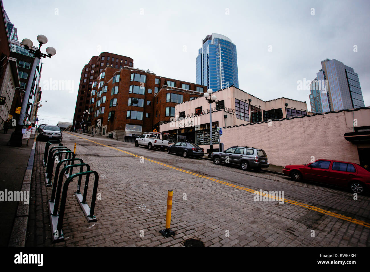Seattle steep hill hi-res stock photography and images - Alamy
