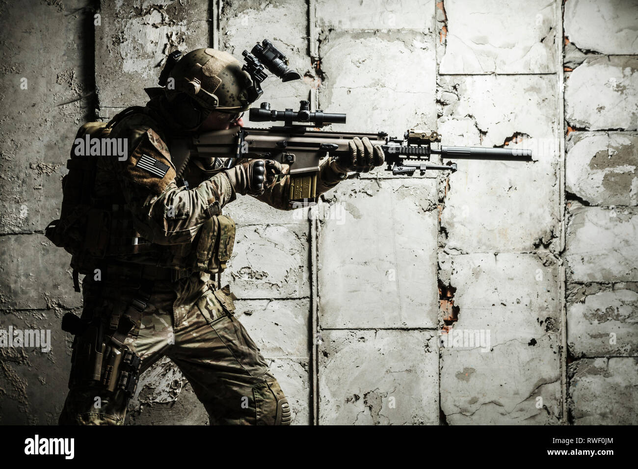 Army Ranger in field Uniforms Stock Photo - Alamy